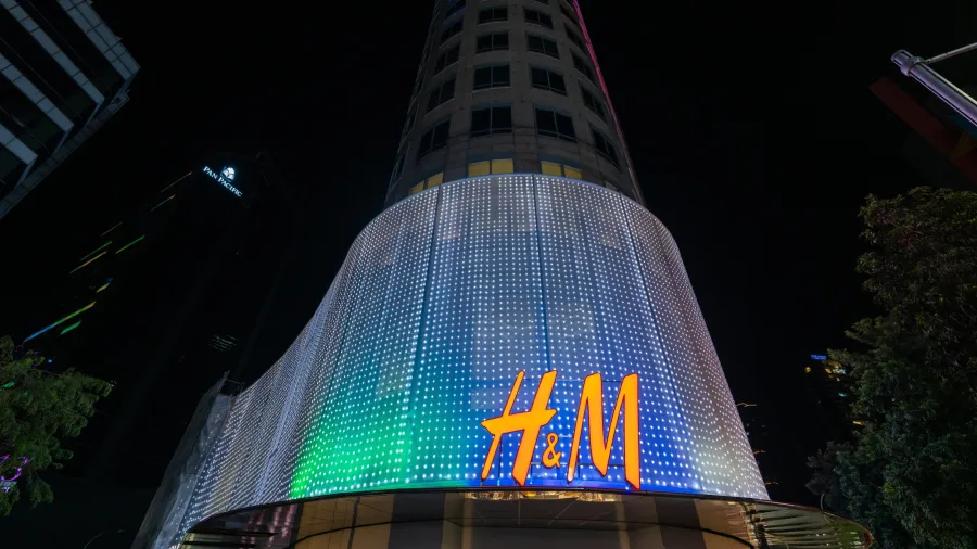 H&M makes fashion statement with sustainable facade at revamped Orchard store | Singapore ...