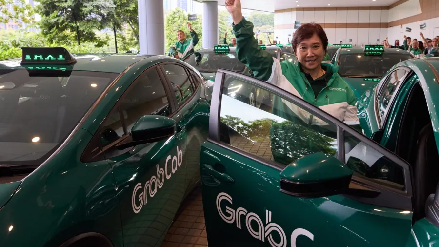 Low-emission GrabCab launched in Singapore | Singapore Business Review