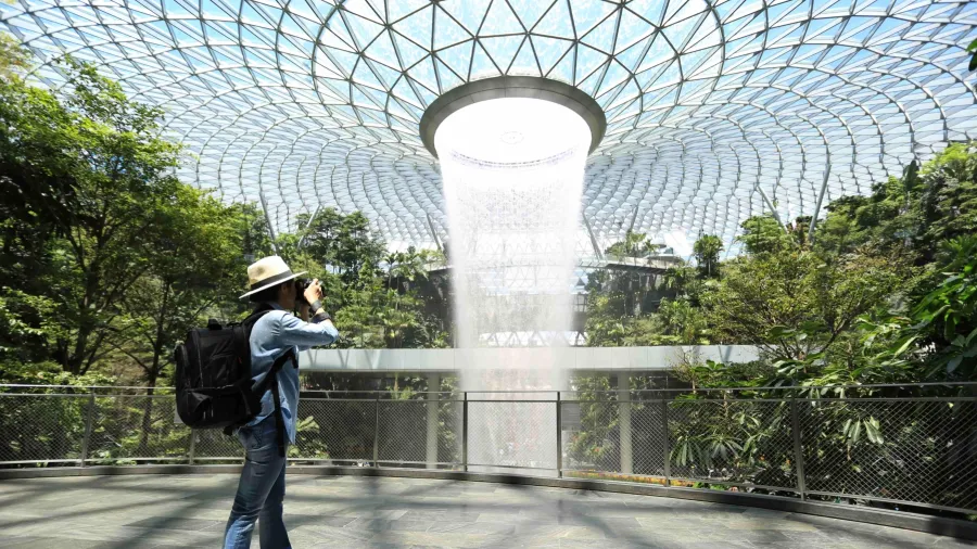 Changi ranks world’s 4th busiest airport for int’l passengers in 2025 ...