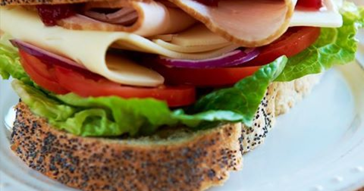 QSRs offers fresher fare to fight prepped food rivals | QSR Media Australia