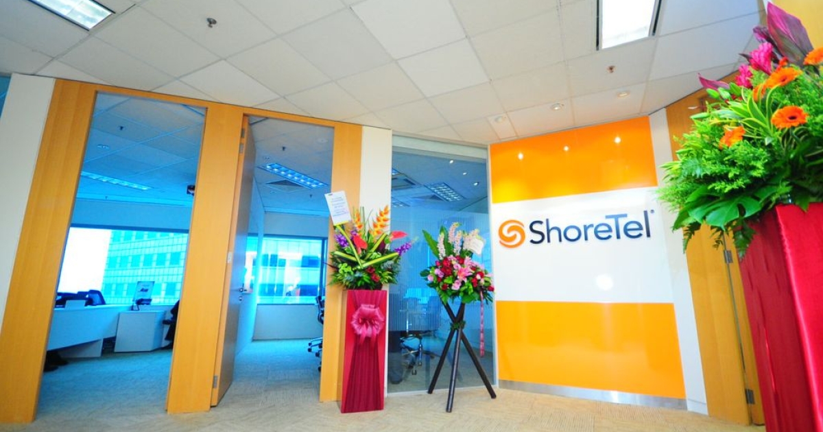 Here's a sneak peek at ShoreTel's open-concept solutions centre ...
