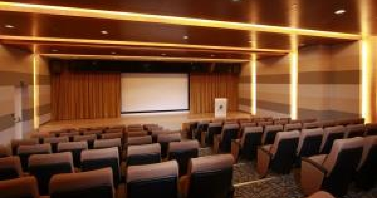 StarHub's corporate office is so awesome it has its own theatre ...
