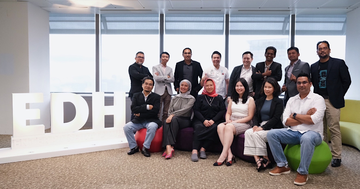 PETRONAS wins big at the Asian Oil & Gas Awards 2022 | Asian Power