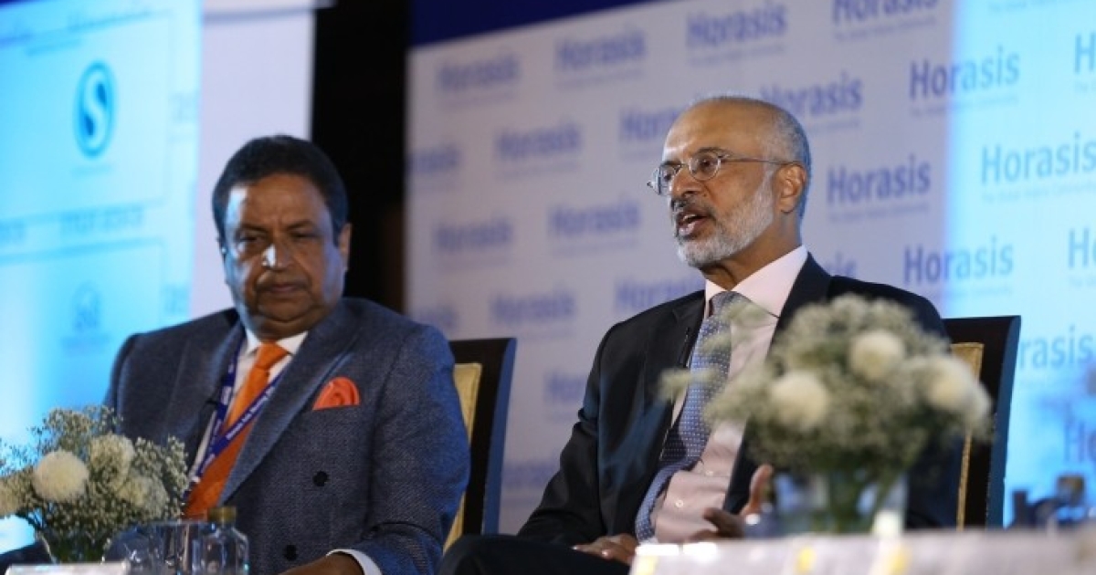 Dbs Ceo Piyush Gupta Earned 133 More In 2022 Asian Banking And Finance