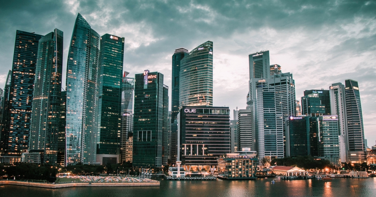 What are major barriers to businesses’ decarbonisation success ...