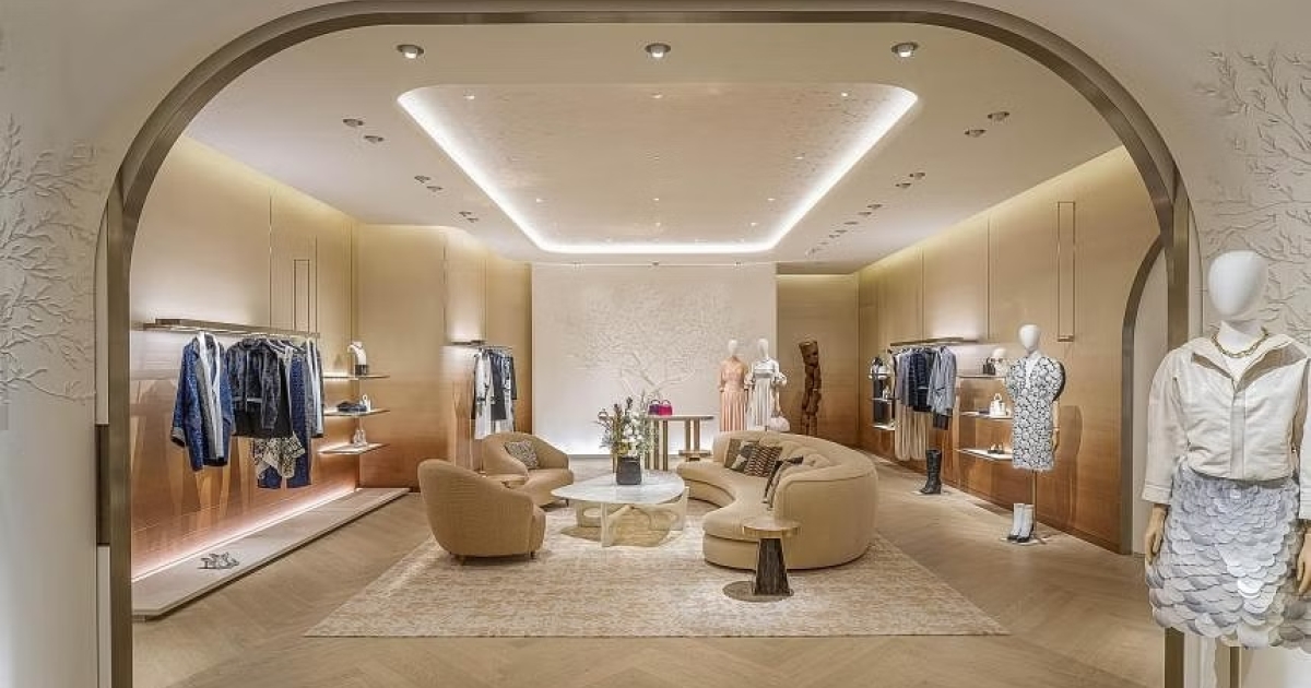 Louis Vuitton launches VIP-exclusive store in Singapore | Retail Asia