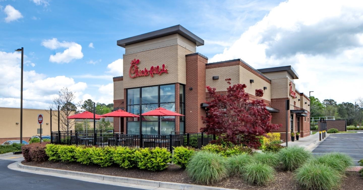 Weekly Global Wrap: Chick-fil-A switches chicken; McDonald's terminates ...