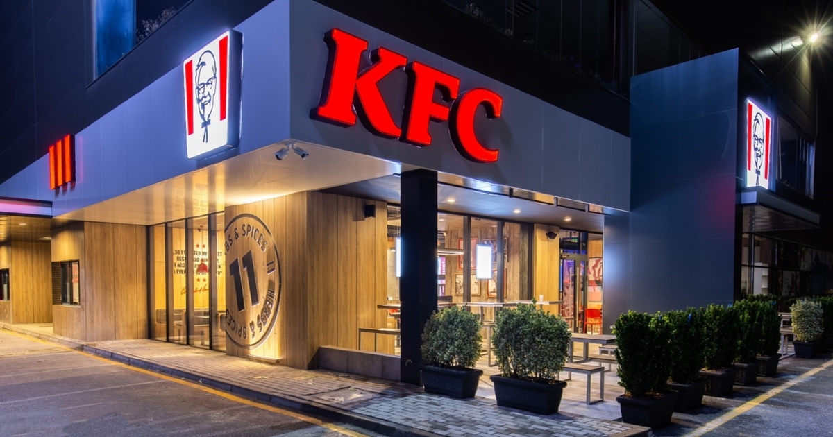 KFC trials AI-voice tech in drive-thrus | QSR Media