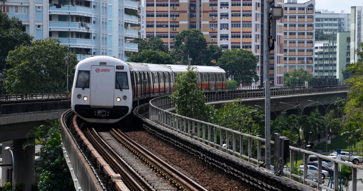 SMRT trains’ PAT plunges 82% YoY to $7.5m as costs surge | Singapore ...