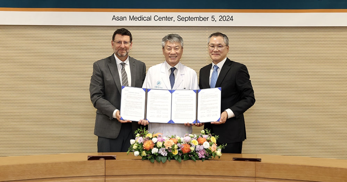 AMC and Intuitive Surgical ink MoU for robotic surgery education ...