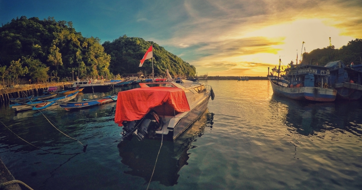 Regulator pushes for mergers in Indonesia amidst premium stagnation ...