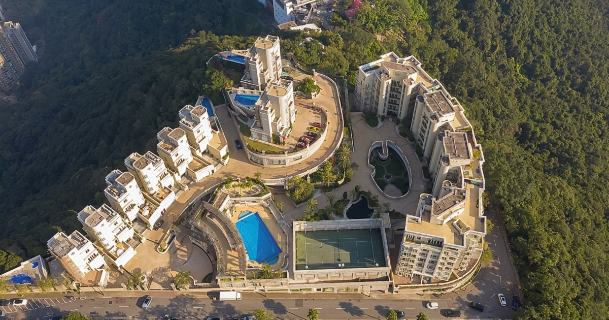 Rich Hong Kong families sell mansions at a loss to repay debt | Real ...