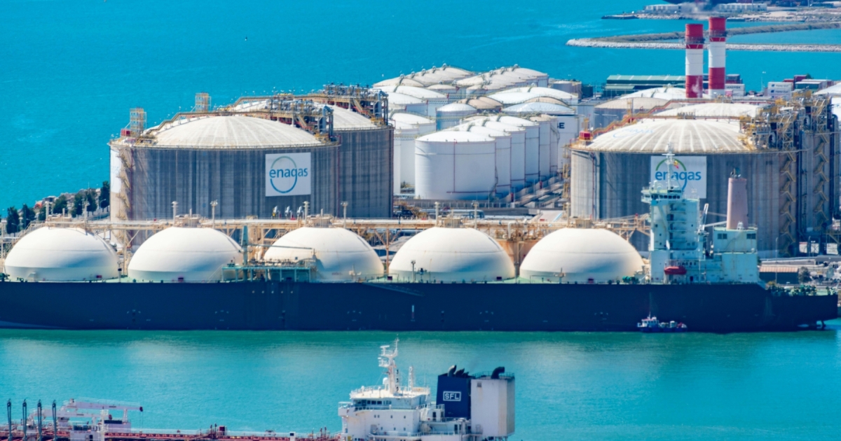 Batangas LNG terminals to boost PH energy transition | Asian Power