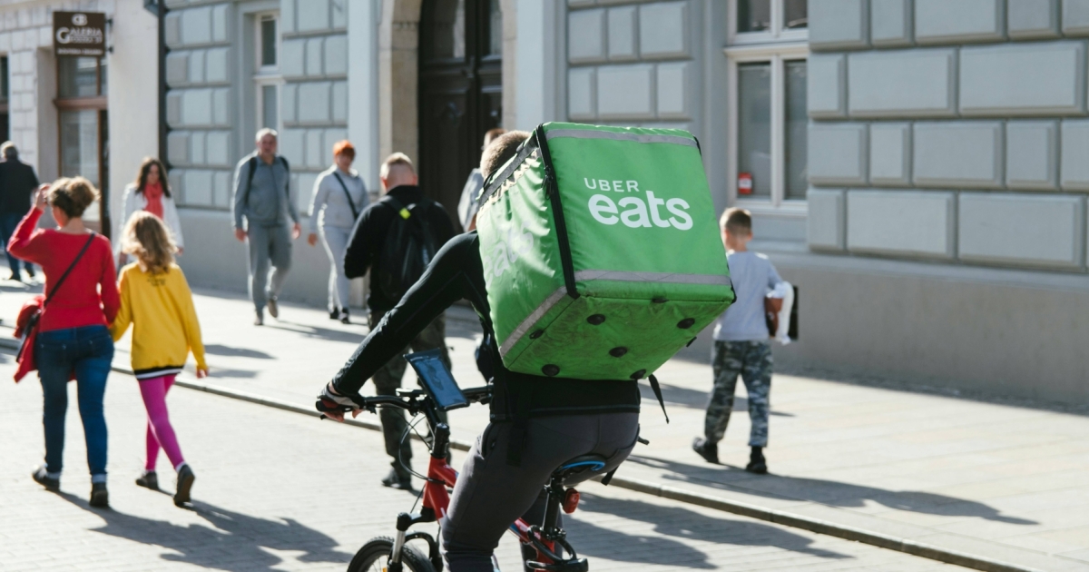 Delivery and takeaway sales flatten in April as good weather brings ...