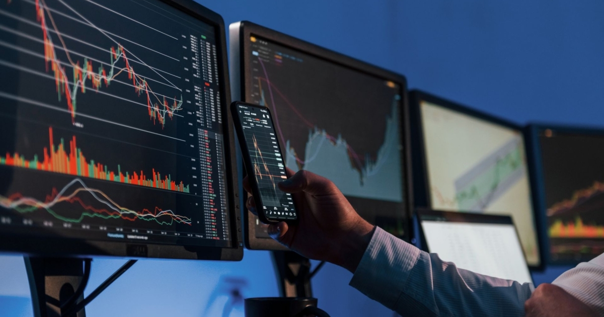 FWD Group prices Hong Kong IPO at $4.84 for 7 July debut | Hong Kong ...