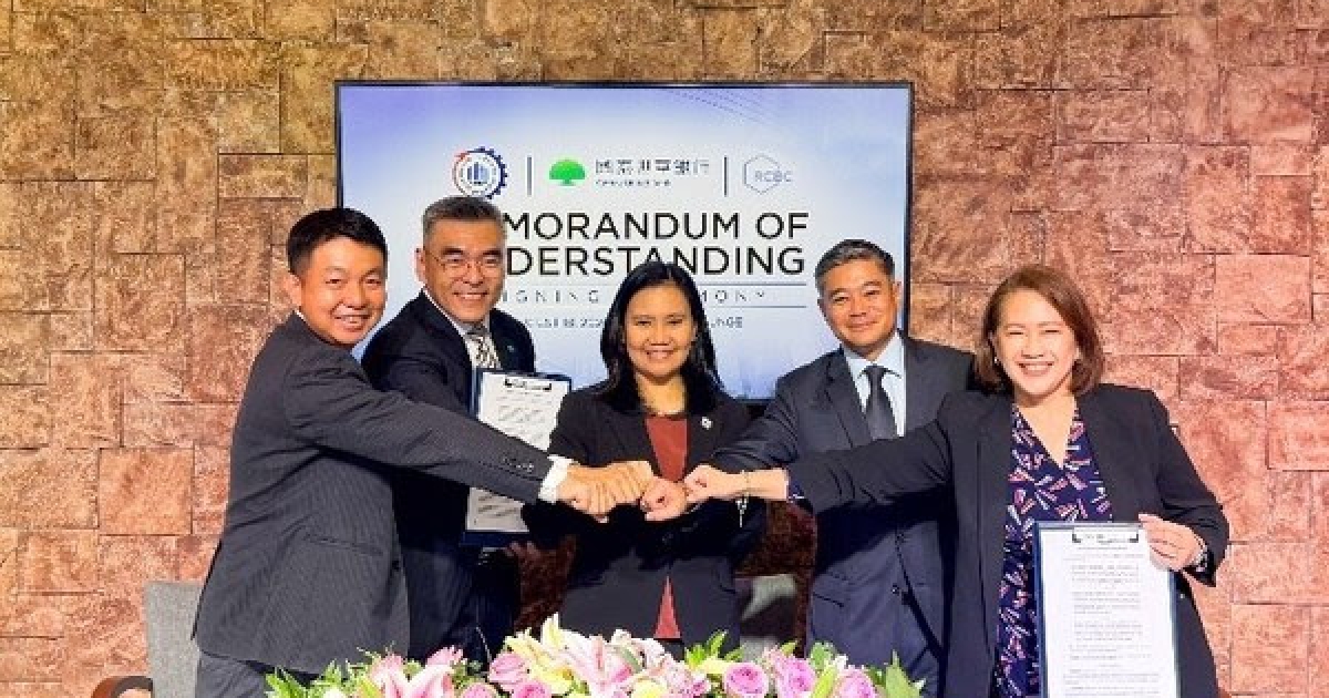 Cathay United Bank, RCBC to jointly promote Taiwan investments to the ...