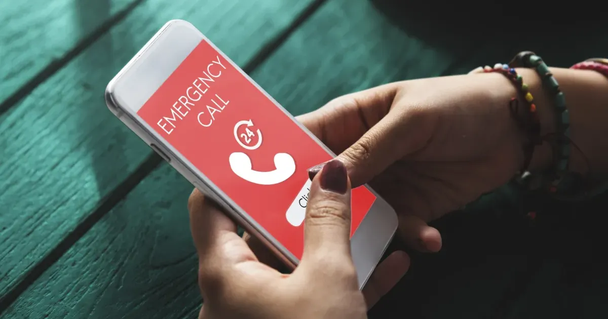 Singtel's Optus outage blocks triple zero emergency calls, three deaths ...