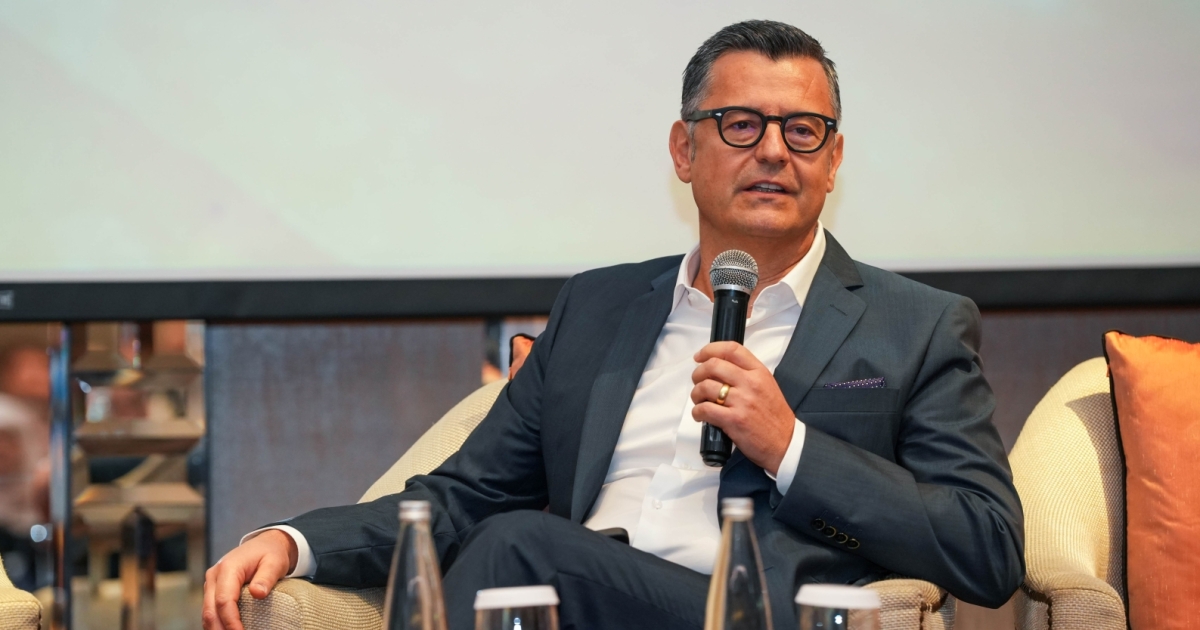 Fast-food CEOs embrace IT to keep pace with digital-savvy diners | QSR ...