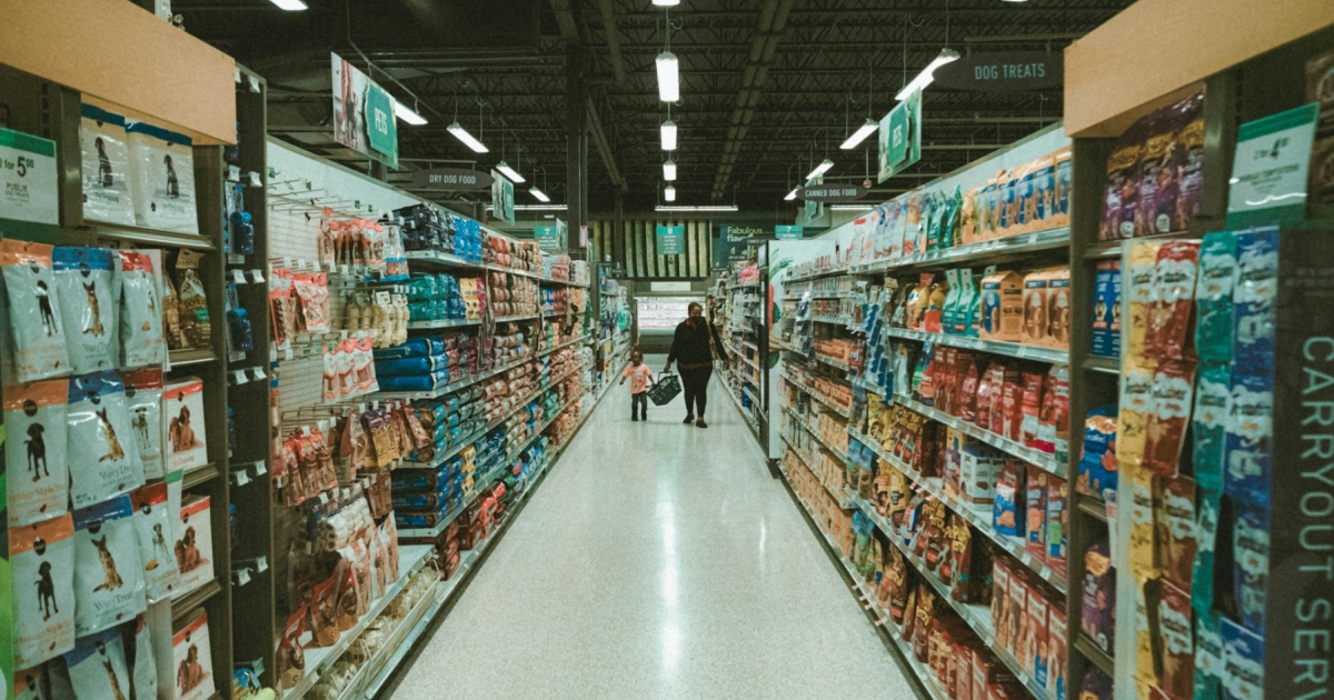 Thailand hypermarkets lose share to supermarkets, online shops in Q3 ...