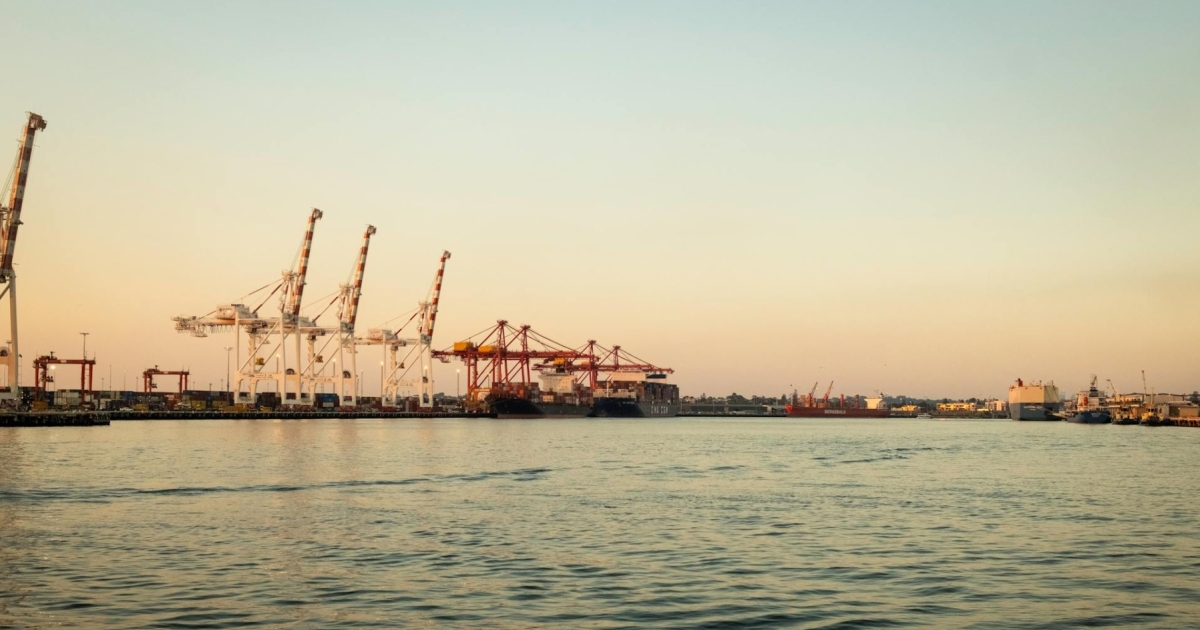 57-metre Dampier bridge to link cargo wharf with bulk facility in ...