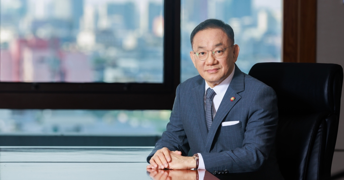 Thai Life Insurance Plc. CEO honoured at Asian Management Excellence ...