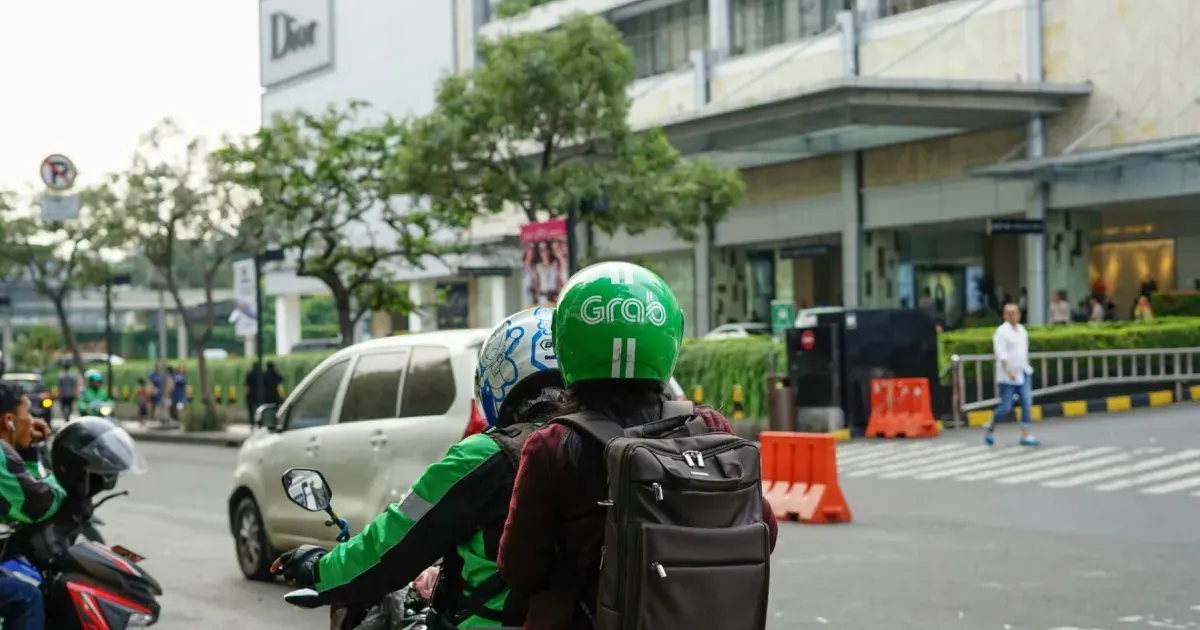 Grab agrees $425m deal to buy US fintech Stash | Singapore Business Review