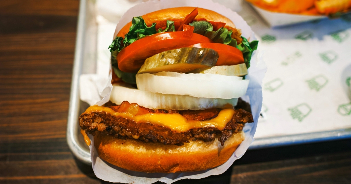 Social Media Wrap: Slim Chickens expands to the Middle East; Wendy's ...
